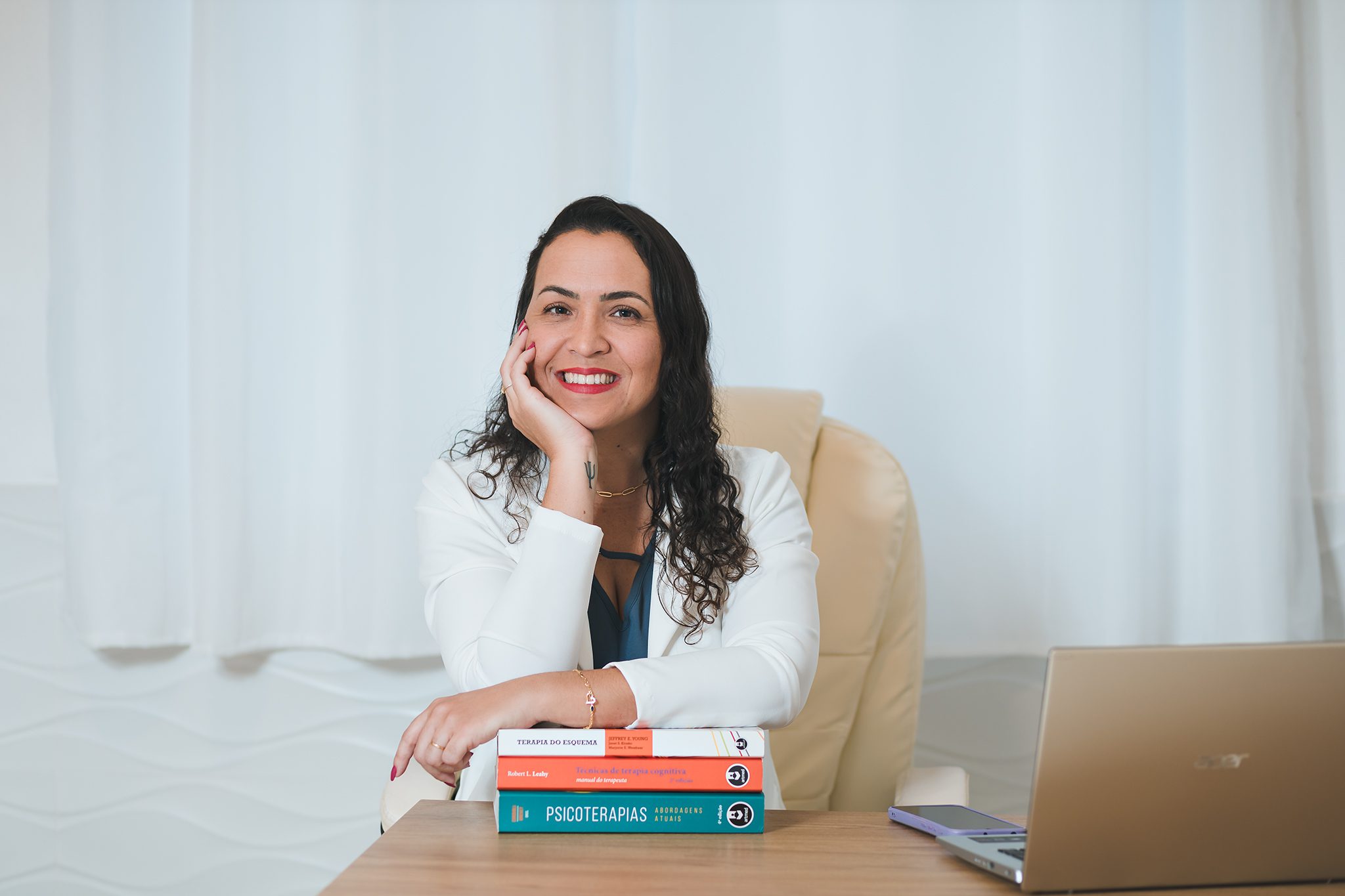 Psicóloga - Alessandra Cristina